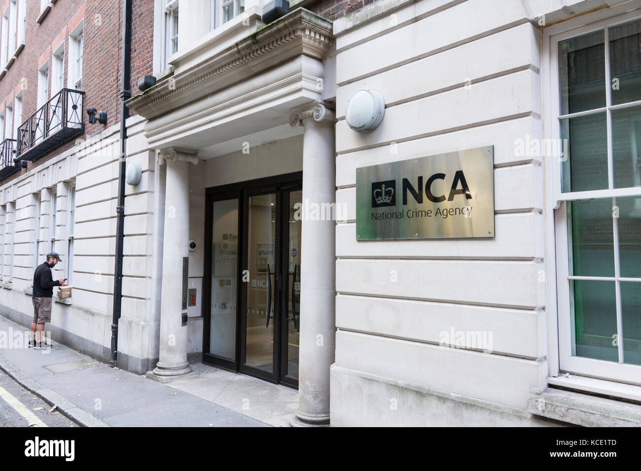 National crime agency (nca) logo hi-res stock photography and images ...