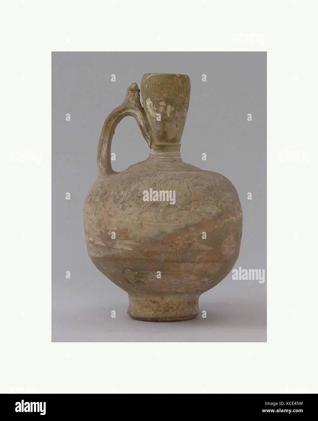 Ewer, 11th–12th century, Attributed to Iraq or Syria, Earthenware ...