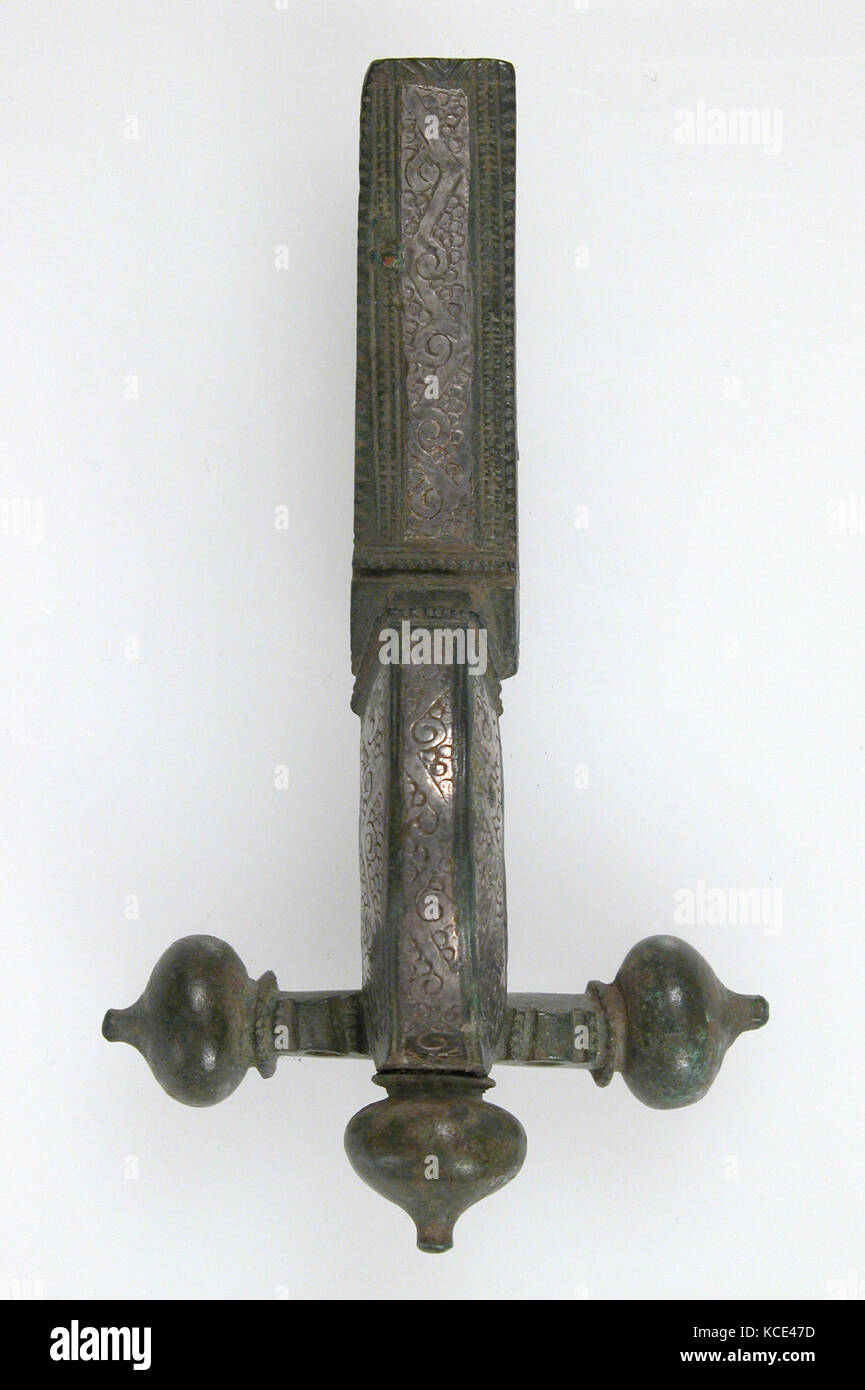 Crossbow Brooch, early 400s, Late Roman or Byzantine, Cast copper alloy ...