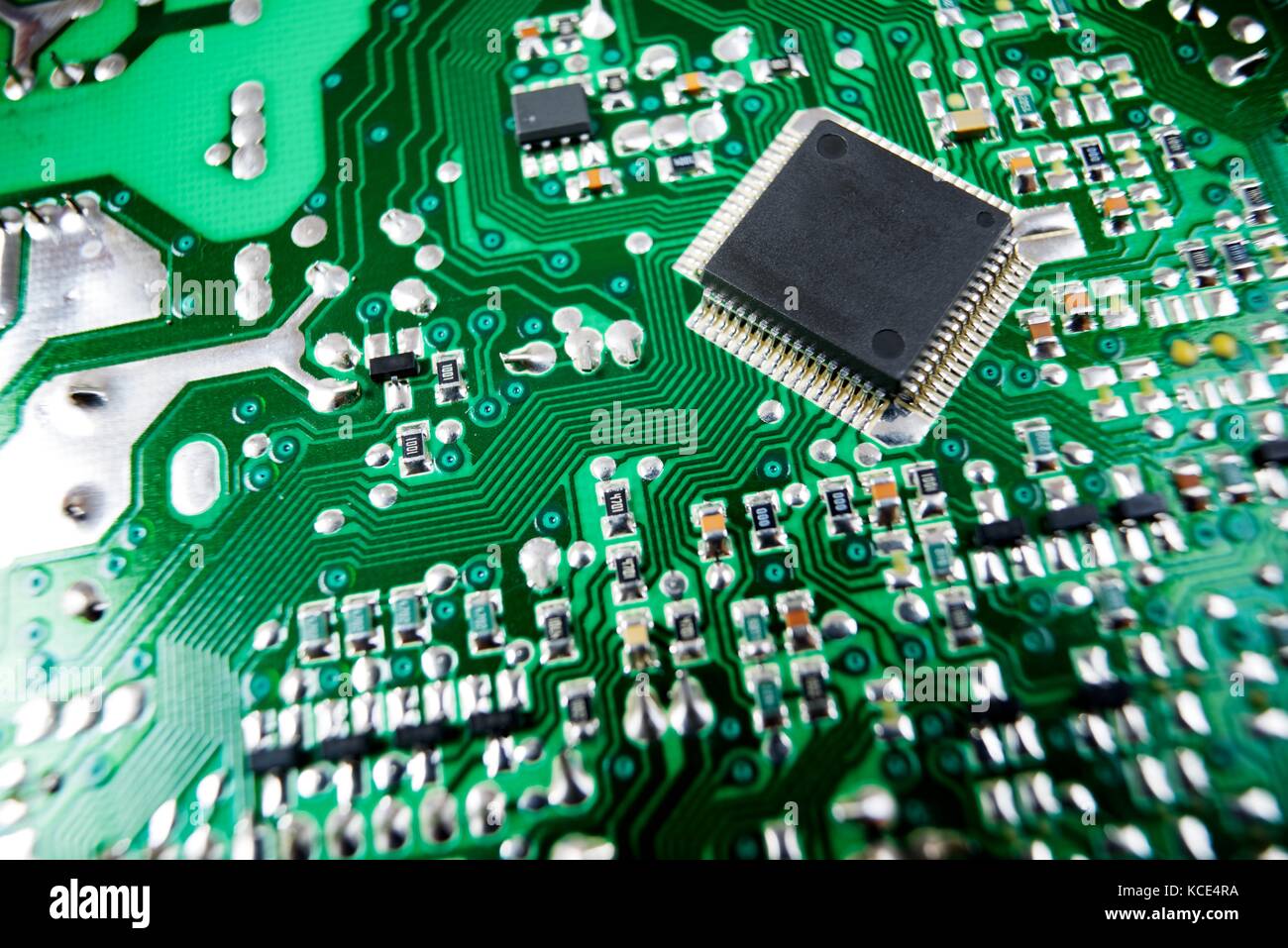 Chip close up on a integrated circuit Stock Photo - Alamy