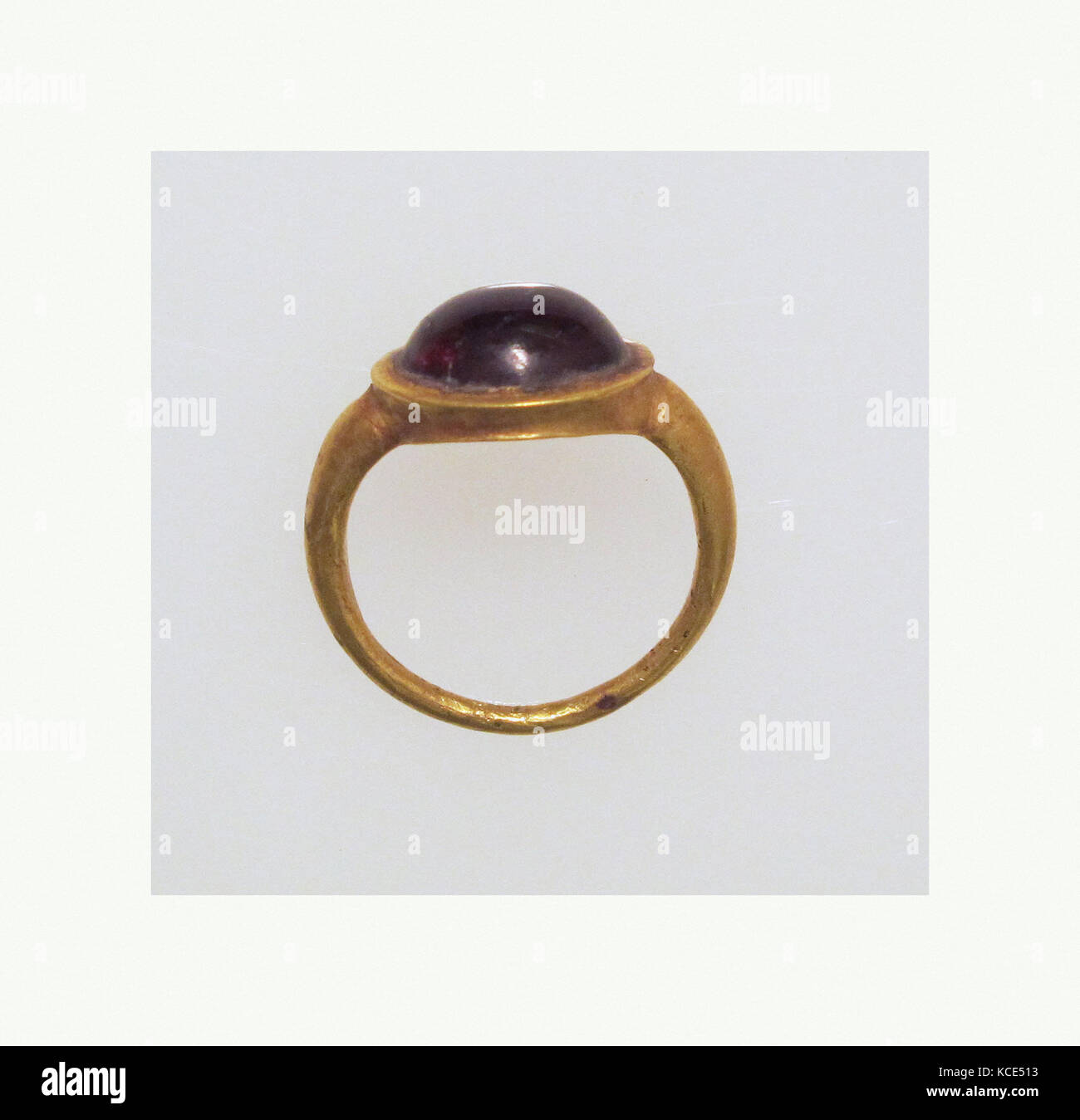 Carbuncle hi-res stock photography and images - Alamy