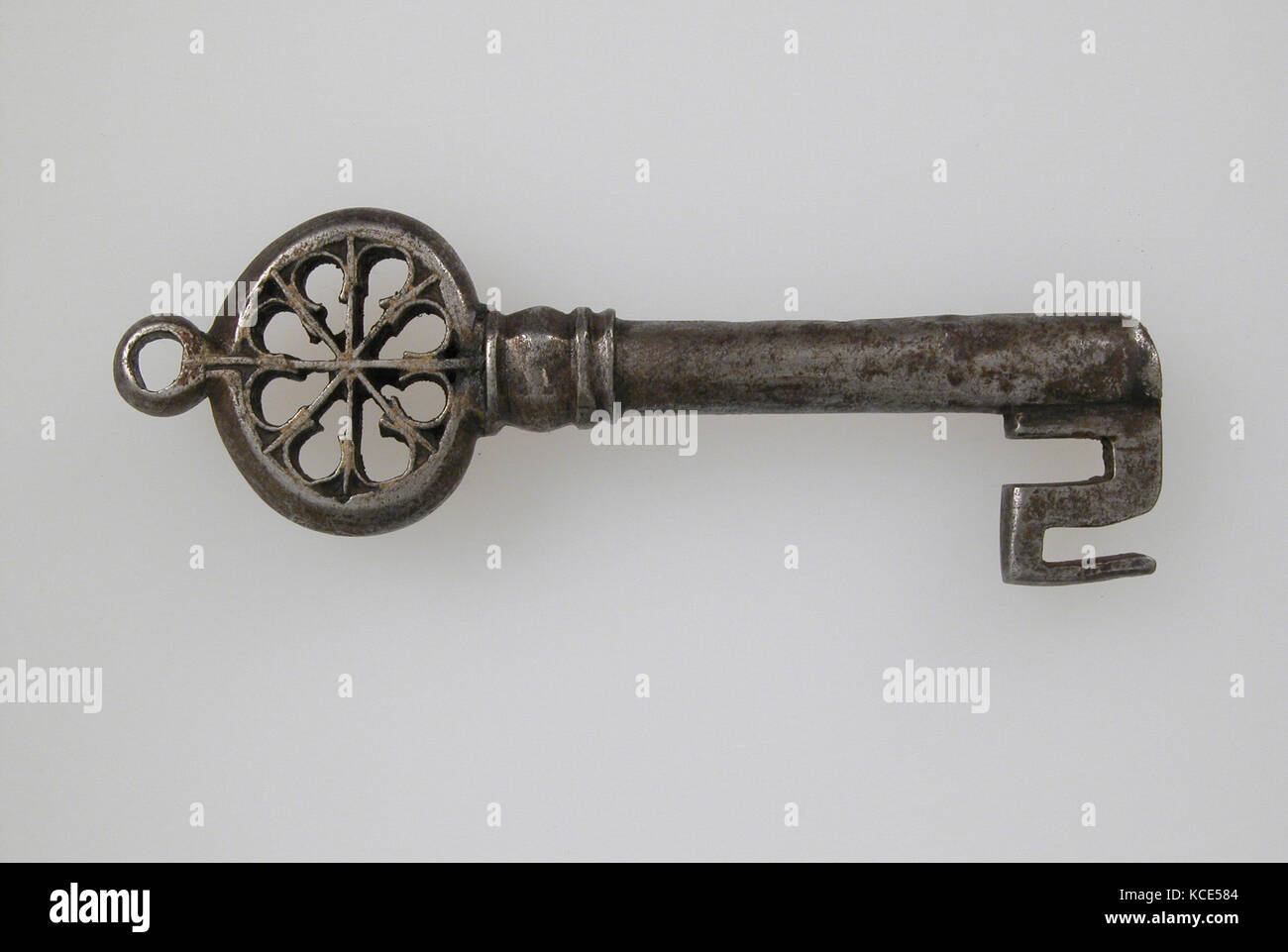 Key, 15th–16th century, German, Iron, Overall: 3 7/8 x 1 7/16 x 7/16 in ...
