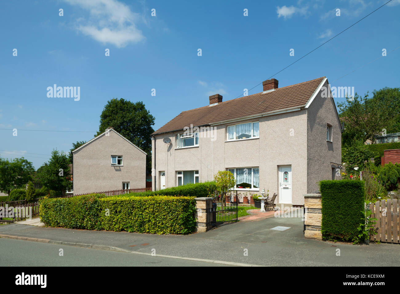 Insulation of social housing hi-res stock photography and images - Alamy