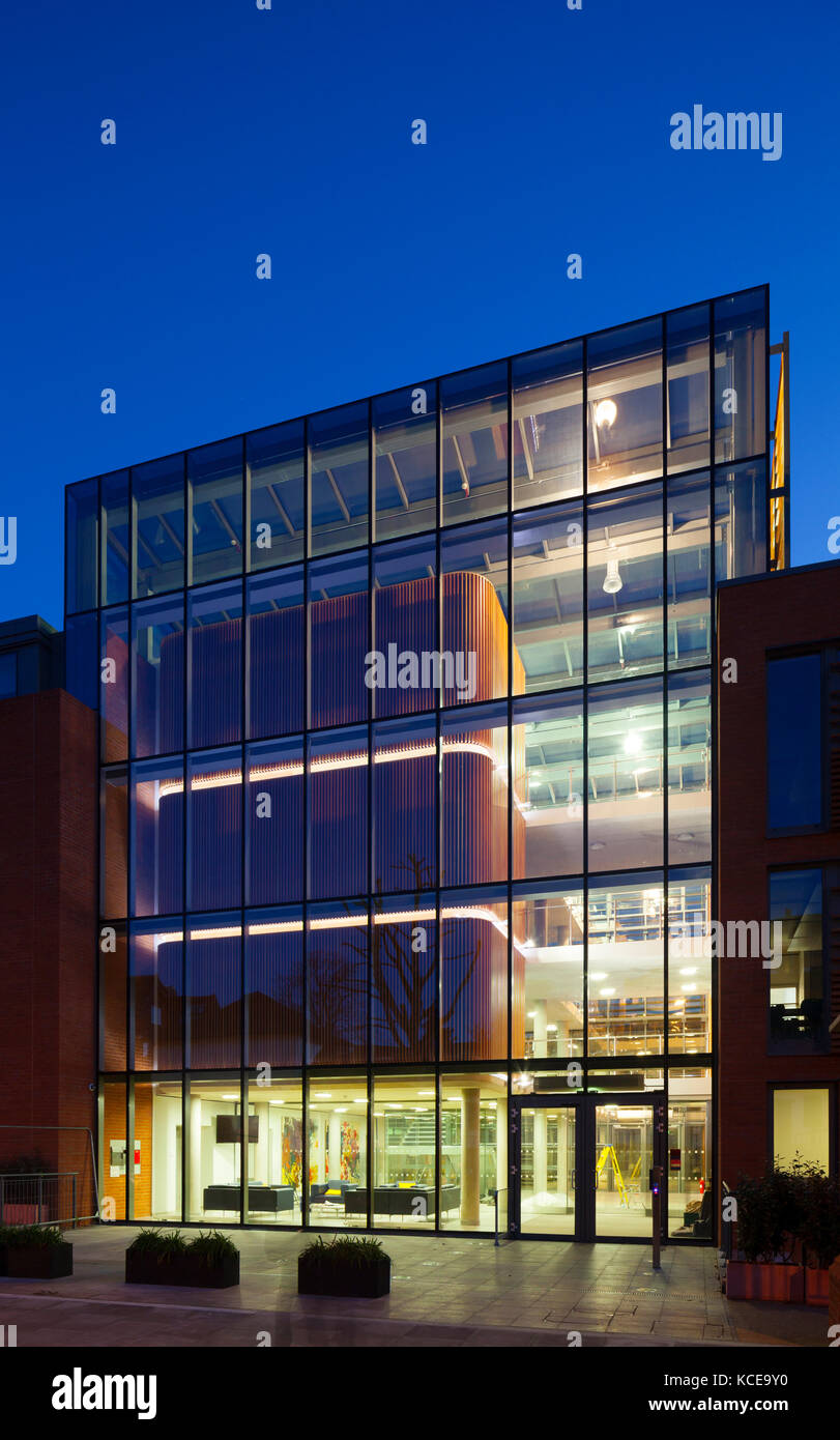 South hampstead high school for girls hi-res stock photography and ...