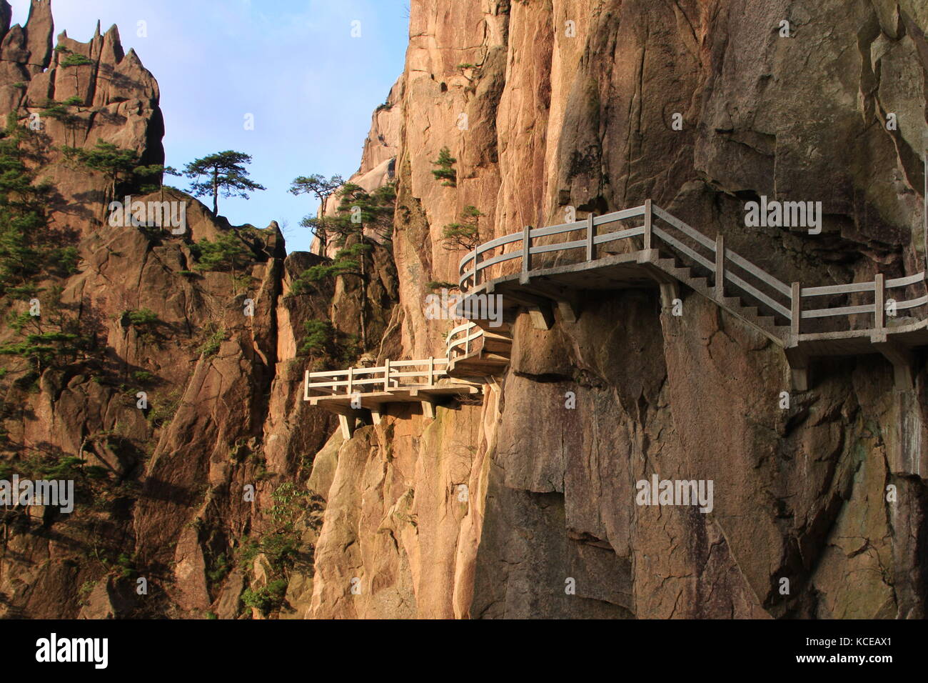 The way up , Stone Steep Steps . Trekking walking hiking Huangshan ...