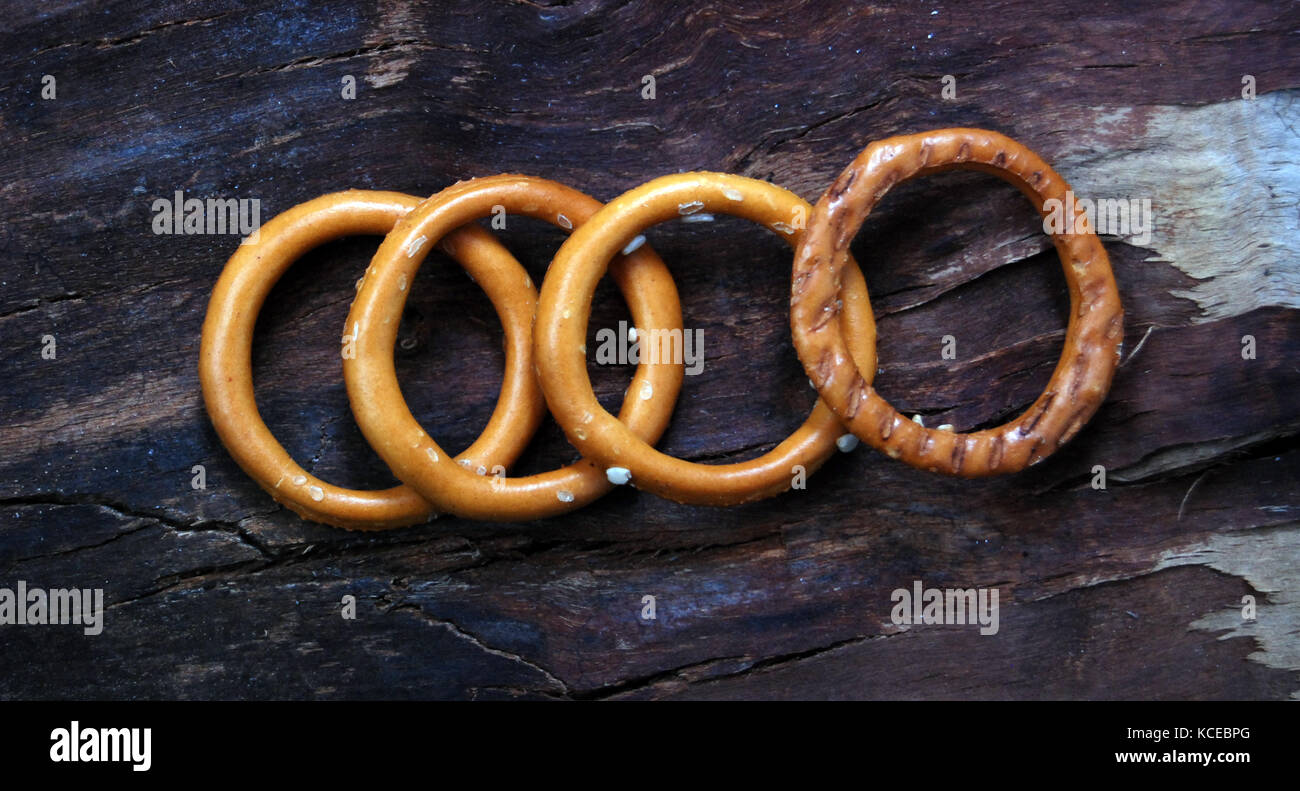 Picture of a ring crackers on a blue background Stock Photo - Alamy