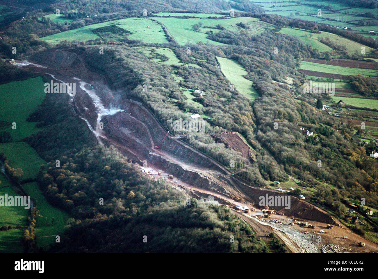 Court Hill, Tickenham, Somerset. Construction works for the M5 motorway ...