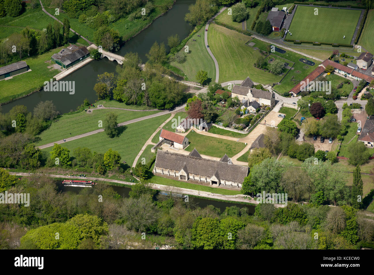 Bradford-on-Avon, Wiltshire. The medieval Tithe Barn with the Kennet ...