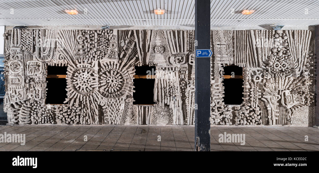 William mitchell sculpture hi-res stock photography and images - Alamy