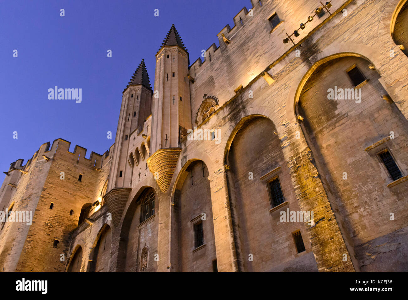 Avignon architecture hi-res stock photography and images - Alamy