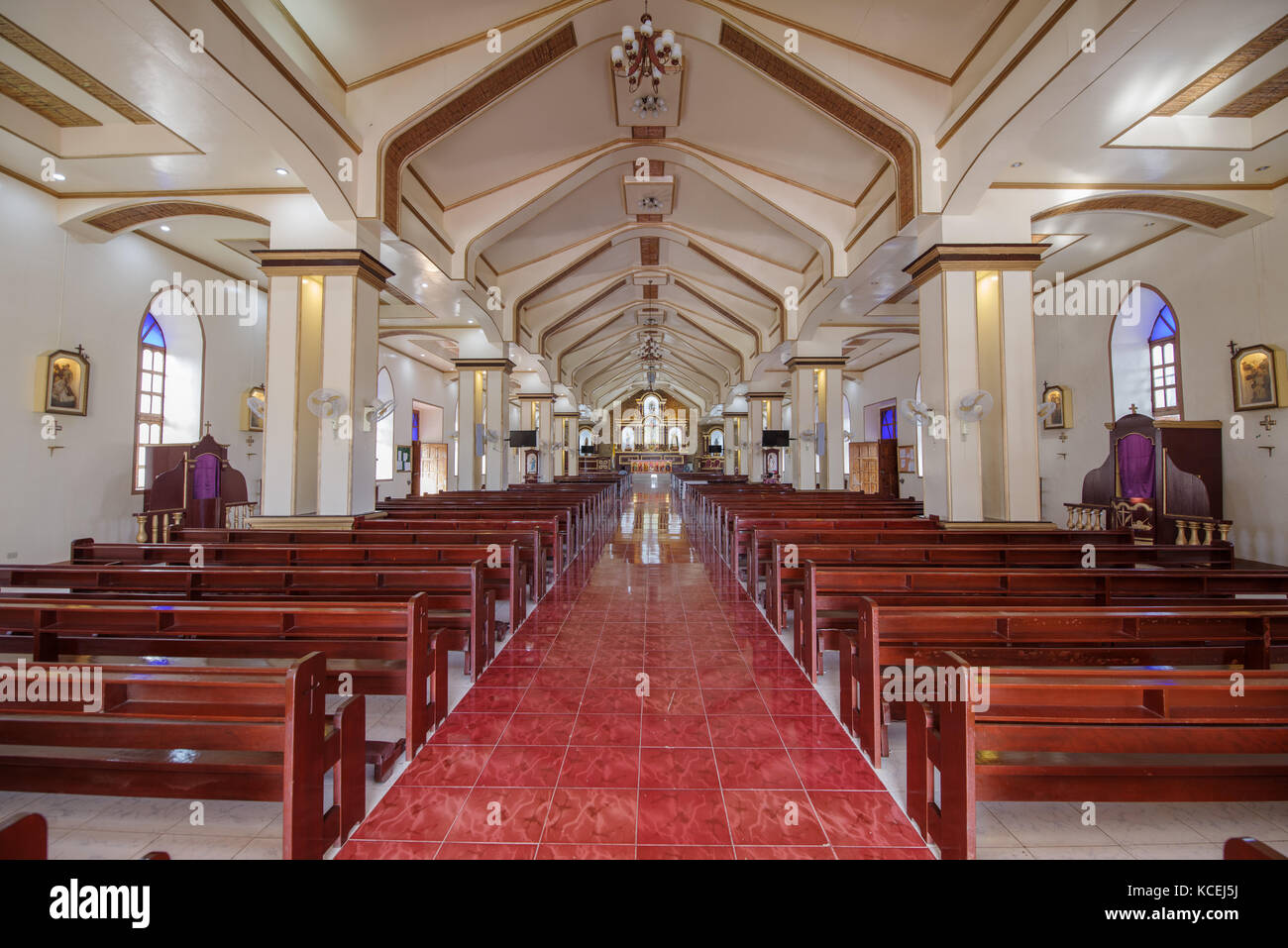 Sep 21,2017 looking around inside Our Lady of the Immaculate Conception ...