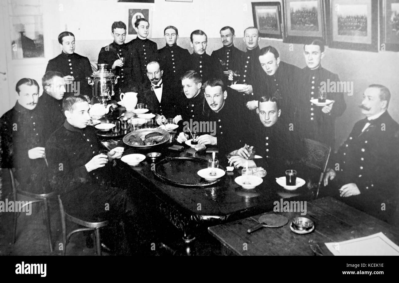 Photograph of the members of the Senior Class of the Alexander Lyceum ...