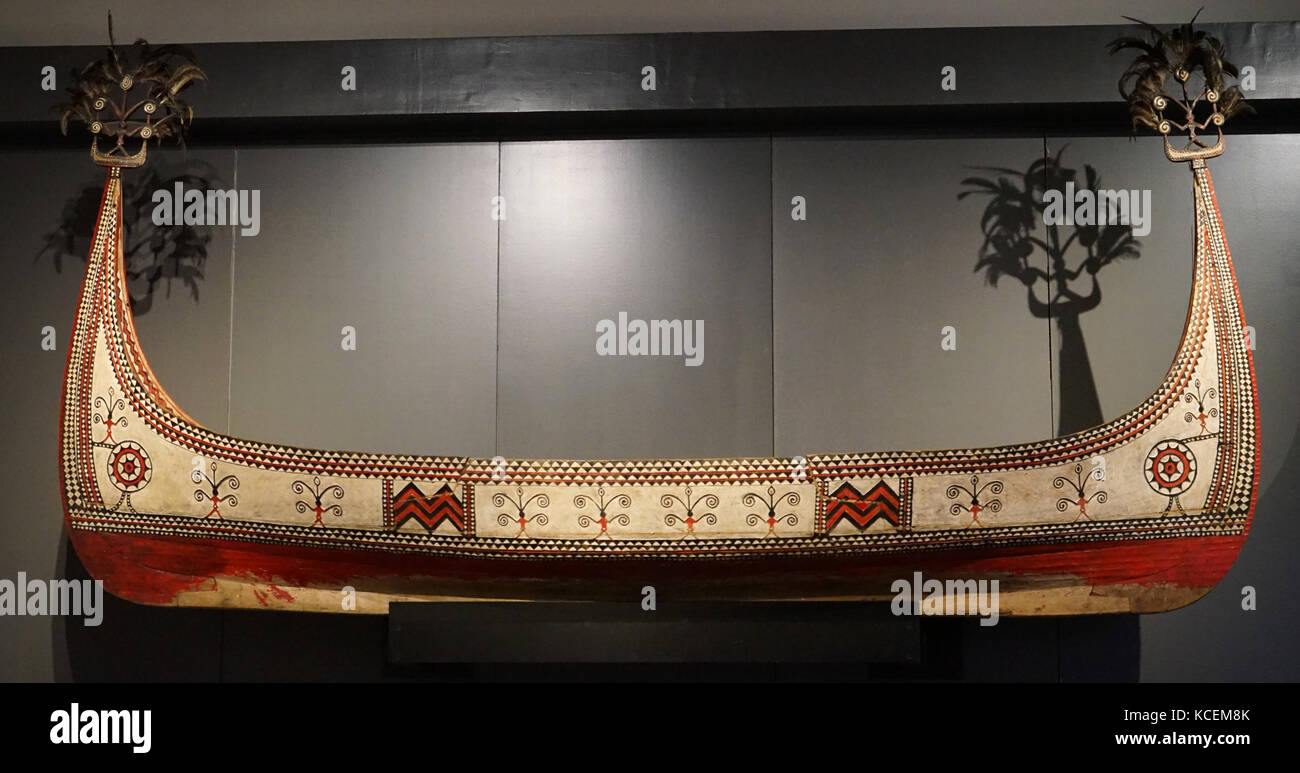 Painted wooden canoe from Taiwan. Dated 20th Century Stock Photo - Alamy