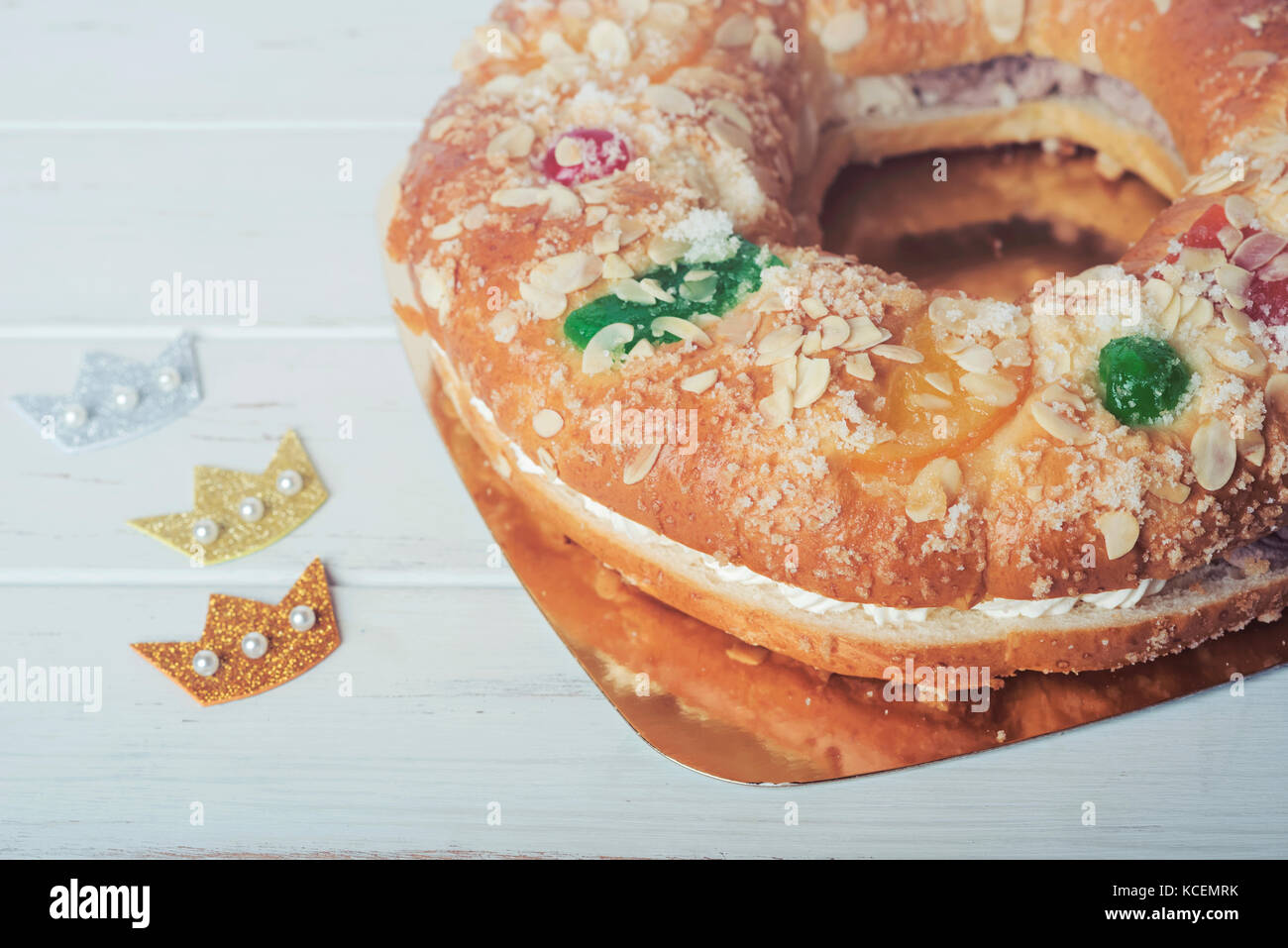 Spanish king cake hi-res stock photography and images - Alamy