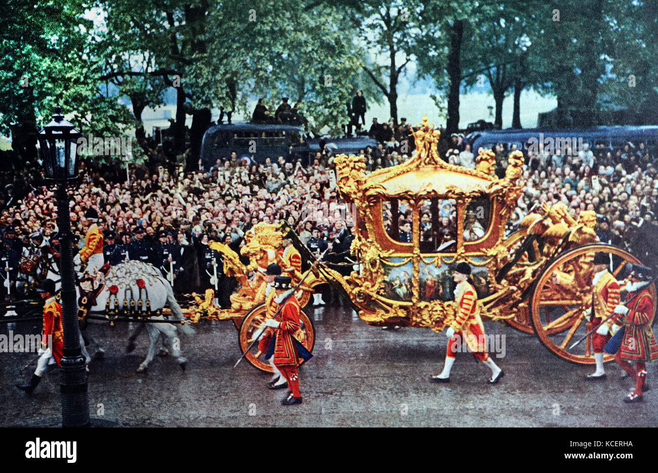 Queen Elizabeth II of Great Britain in her coronation robes leaving ... Queen Elizabeth II of Great Britain in her coronation robes leaving ...