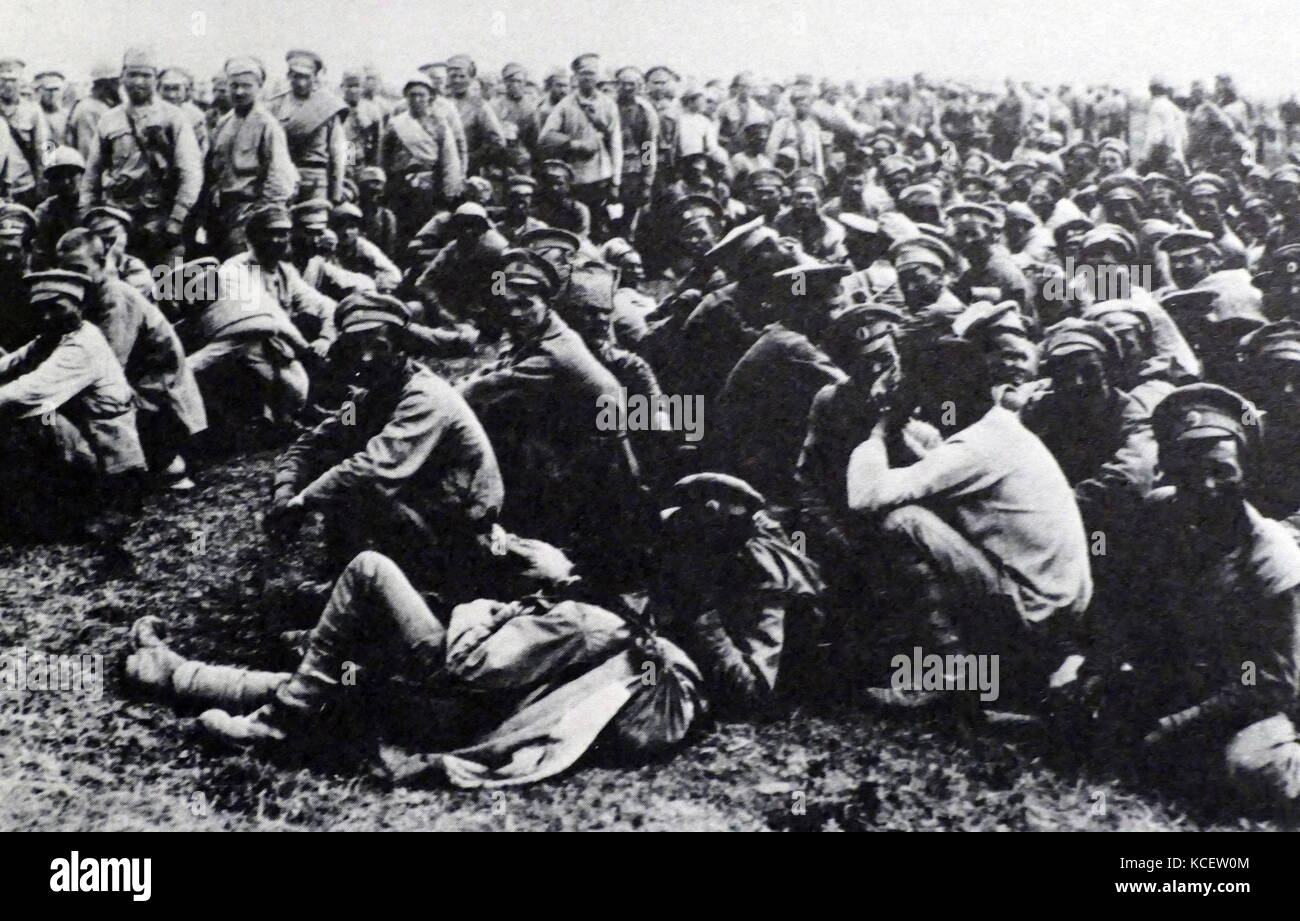 Captured Russian soldiers as prisoners of war, after the Battle of ...