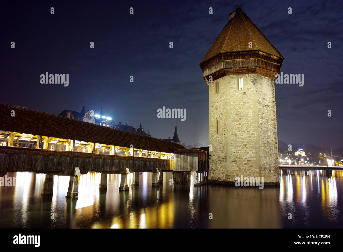 Night photos of Chapel Bridge in City of Lucern, Canton of Lucerne ...