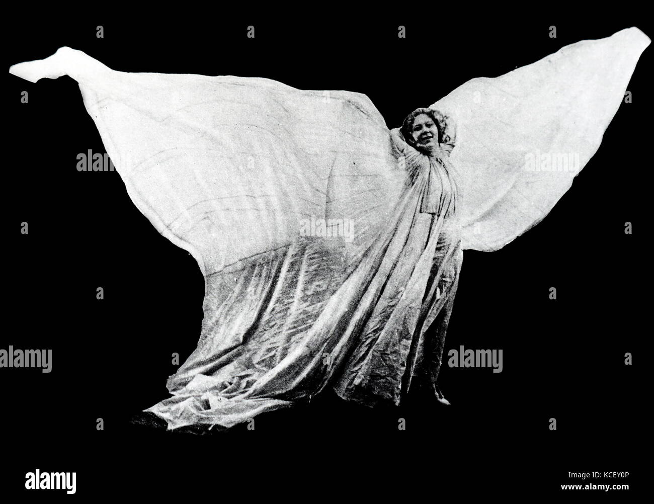 Photograph of Loie Fuller (1862-1928) an American dancer. Dated 20th ...