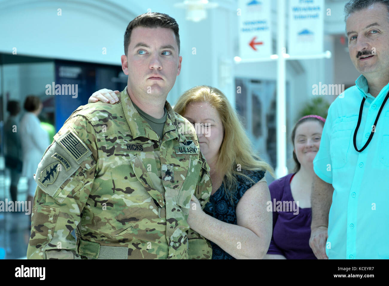 U.S Army Sgt. Nicolas Hicks assigned to the South Carolina Army ...