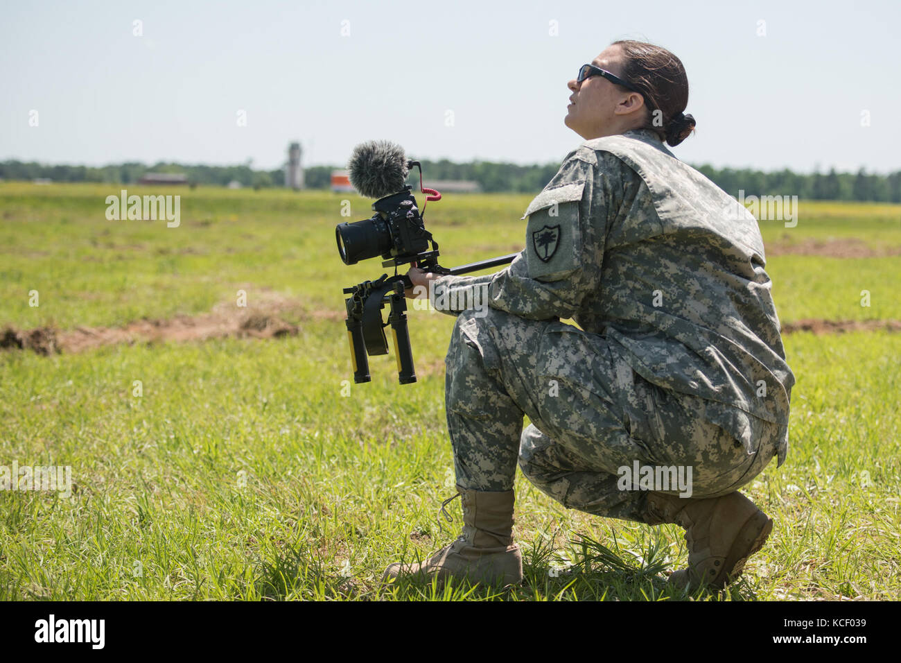 Joint documents hi-res stock photography and images - Alamy
