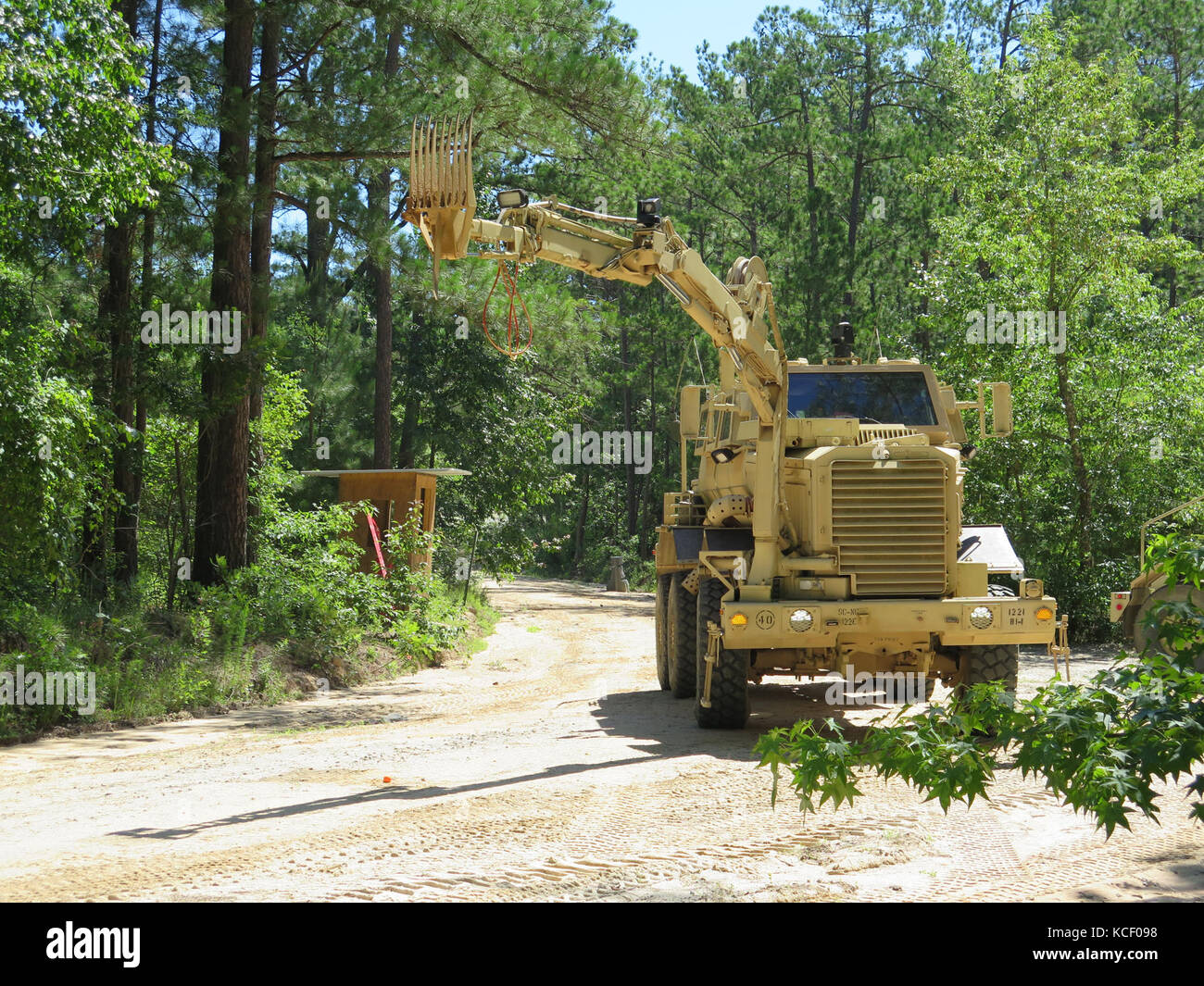 Soldiers with the 1221st Engineering Clearance Company conducted route ...