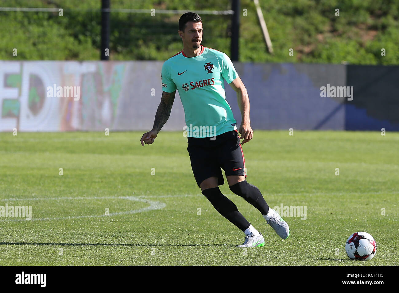 Lisbon, Portugal. 4th Oct, 2017. Portugal defender Jose Fonte in action ...
