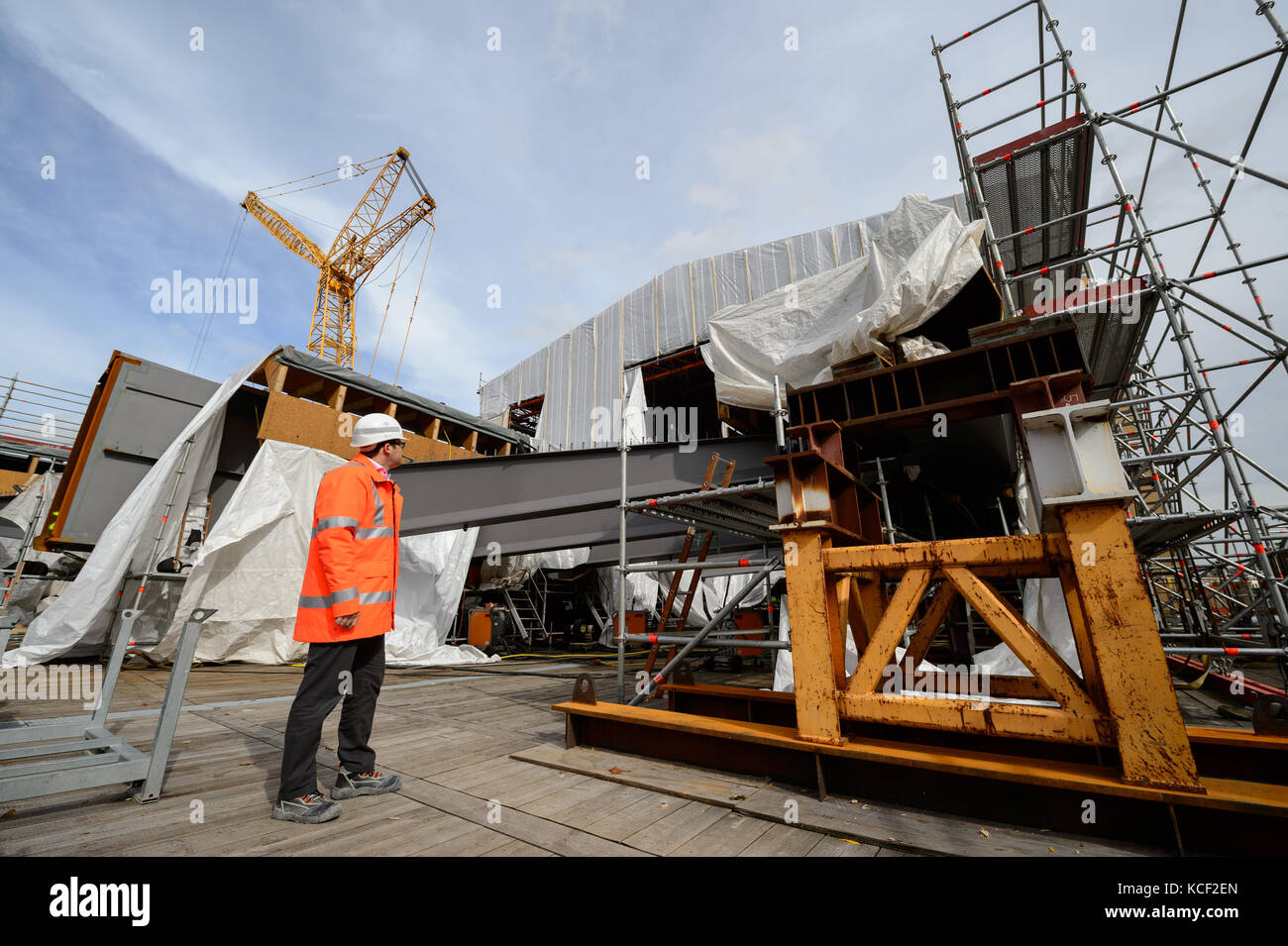 345 meters hi-res stock photography and images - Alamy