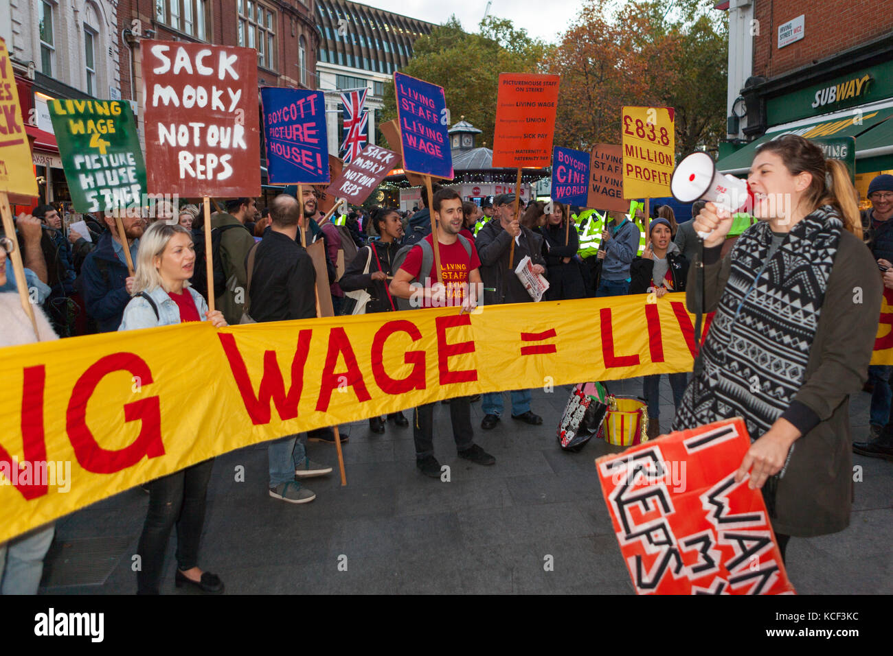 Live action roleplay hi-res stock photography and images - Alamy