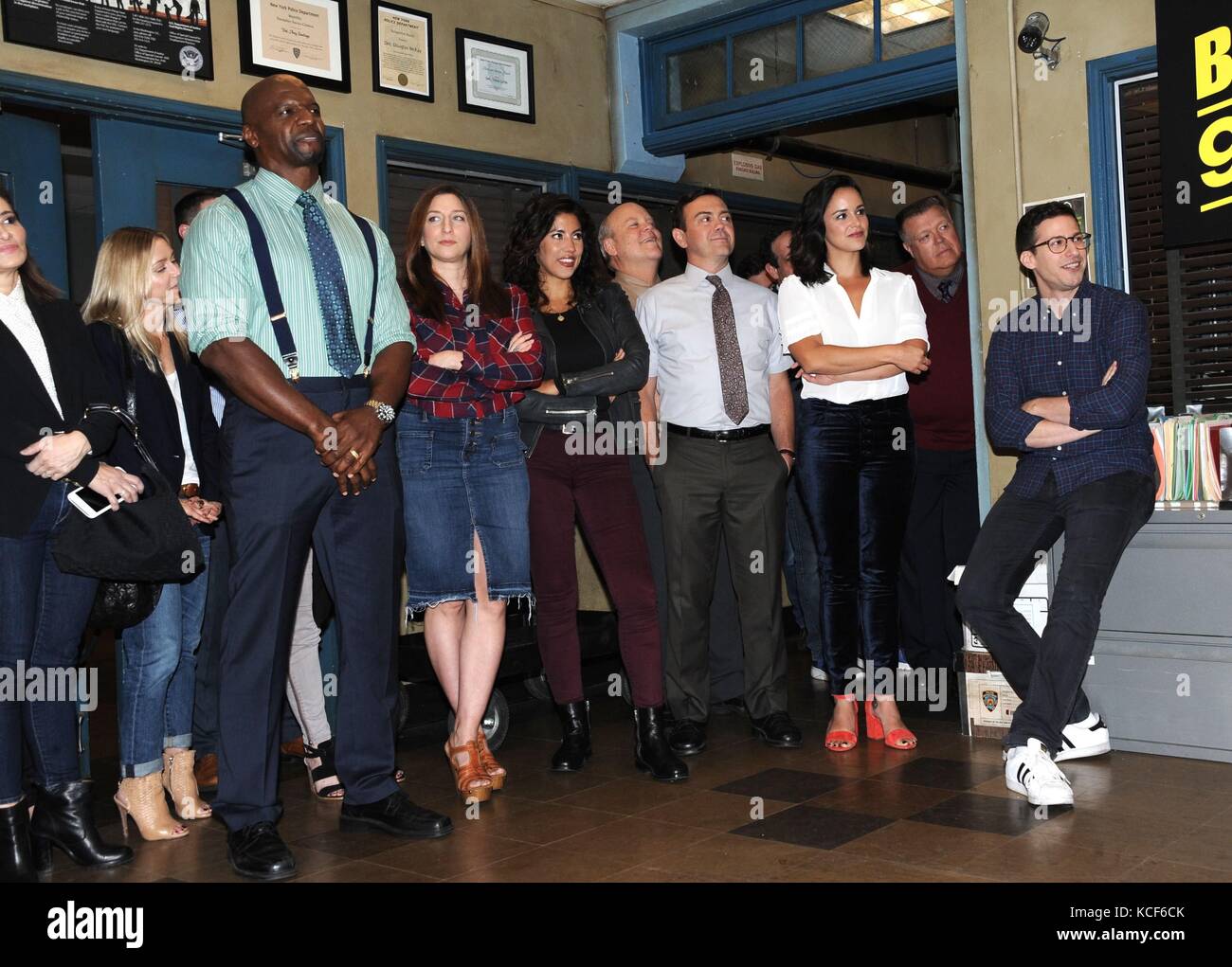 Dan goor and michael schur hi-res stock photography and images - Alamy