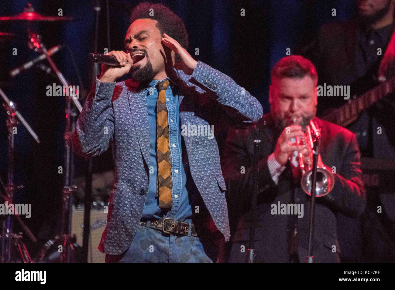 Philadelphia, Pennsylvania, USA. 4th Oct, 2017. R&B singer, BILAL ...