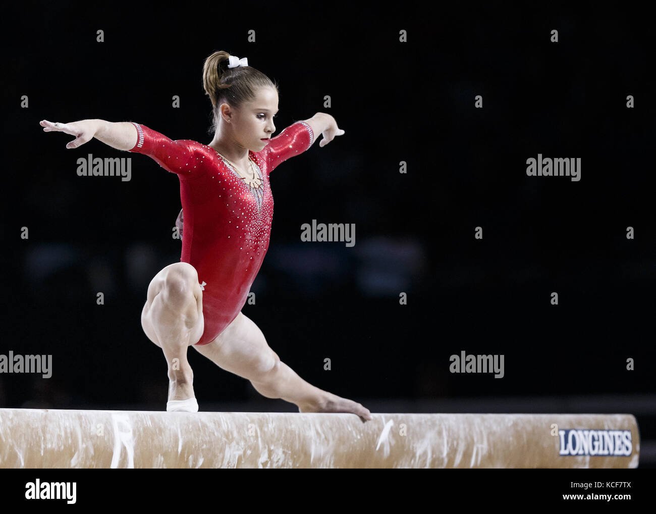 Ragan smith balance beam hi-res stock photography and images - Alamy