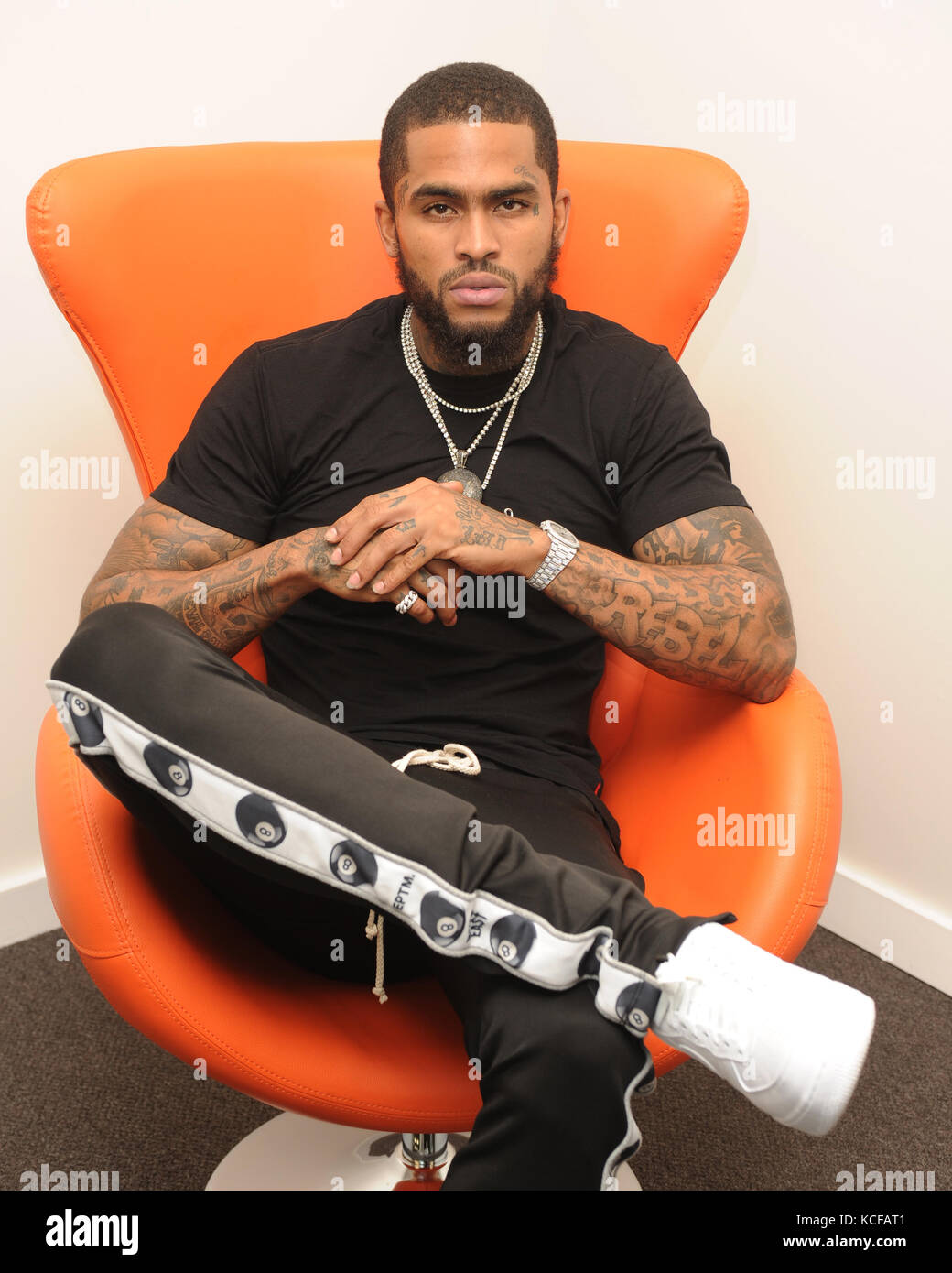 HOLLYWOOD, FL - OCTOBER 04: Dave East att Jamz Live at radio station 99 ...