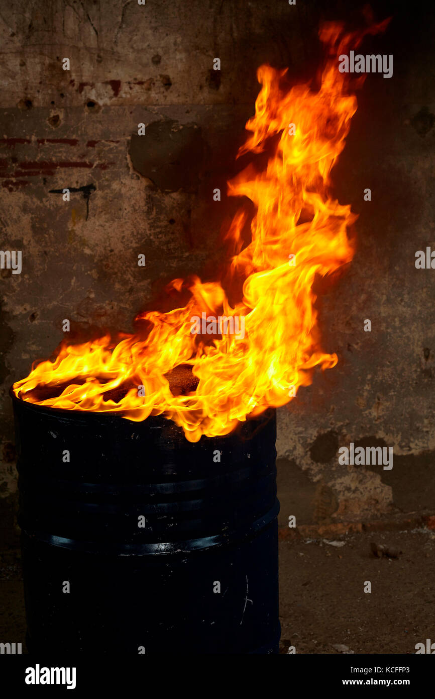 Pyre, fire, burner, isolated Stock Photo - Alamy