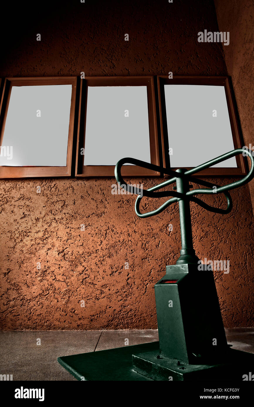 Ticket gate hi-res stock photography and images - Alamy