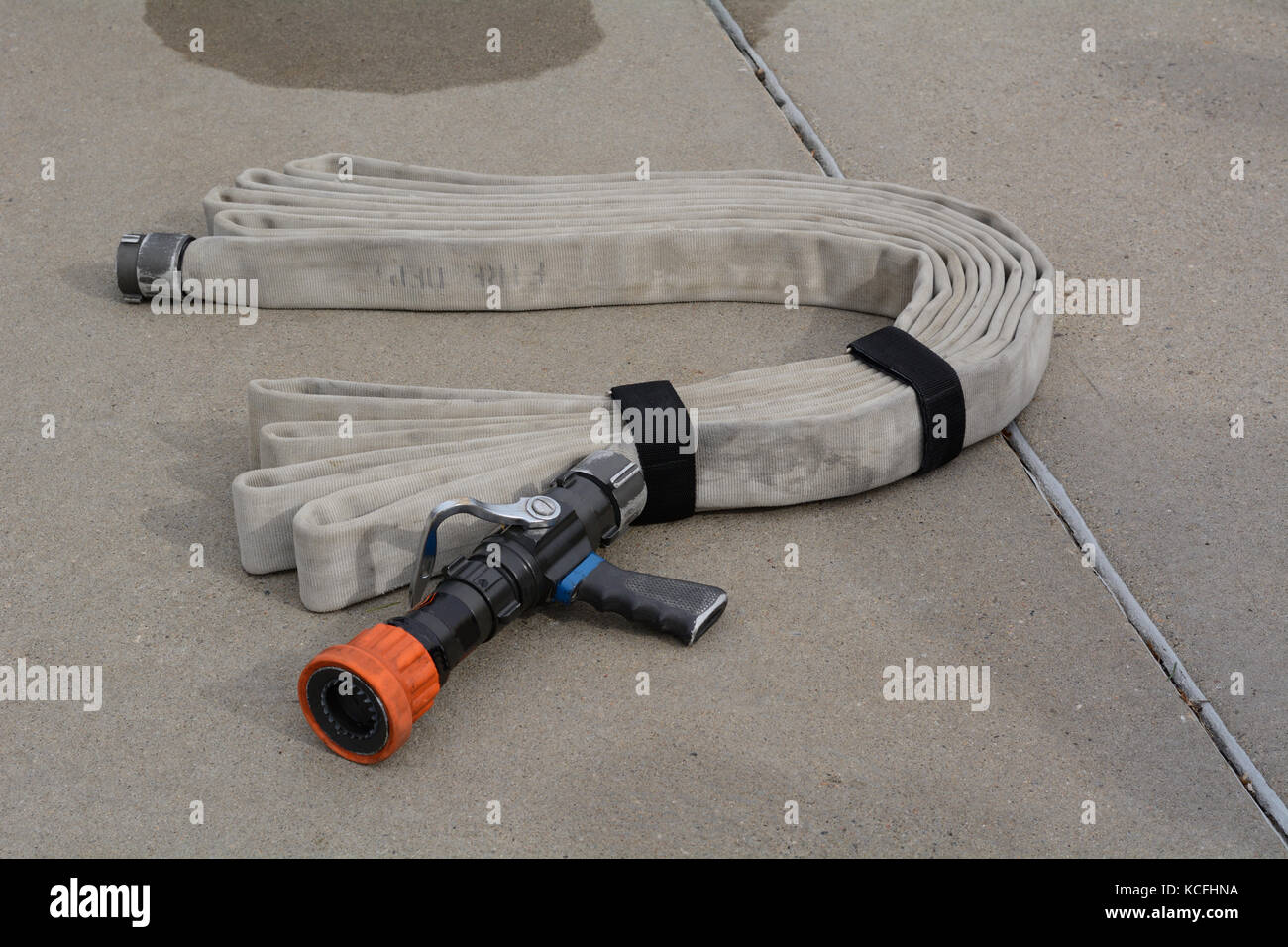 Hose bundle hi-res stock photography and images - Alamy