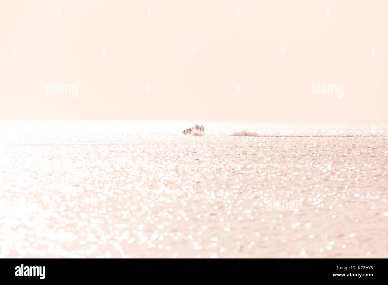 Woman on ski silhouette hi-res stock photography and images - Alamy