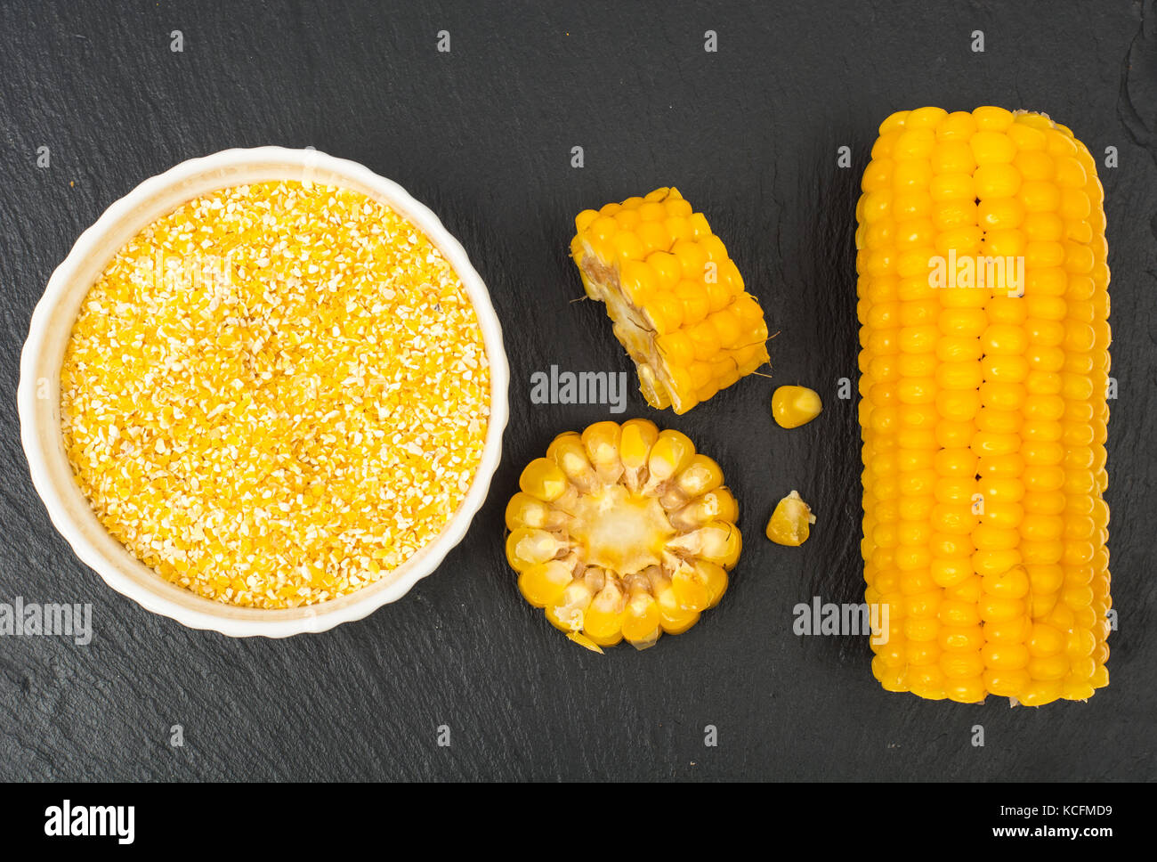 Corn groats and cobs Stock Photo - Alamy