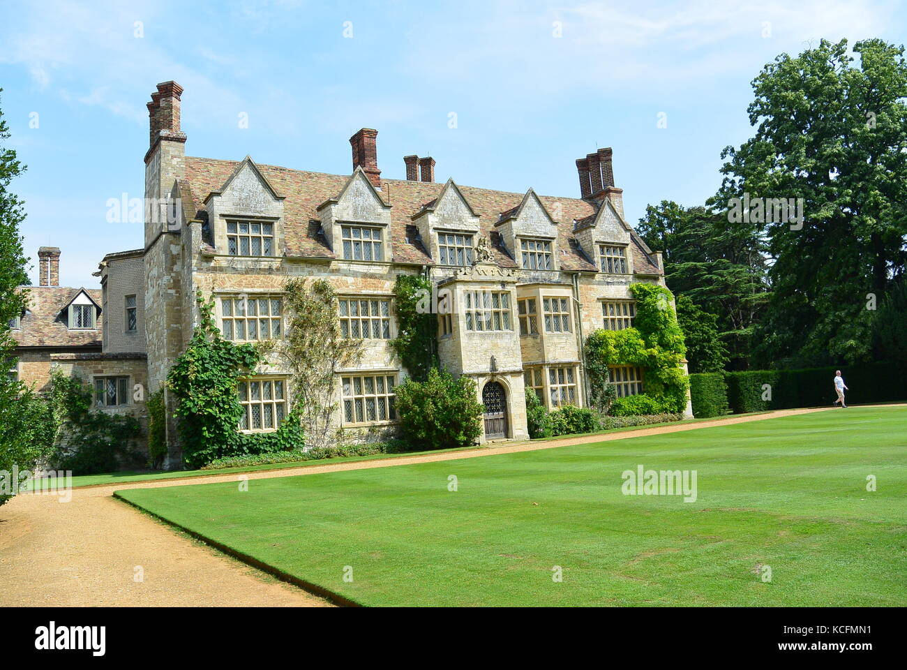 English stately home Stock Photo - Alamy