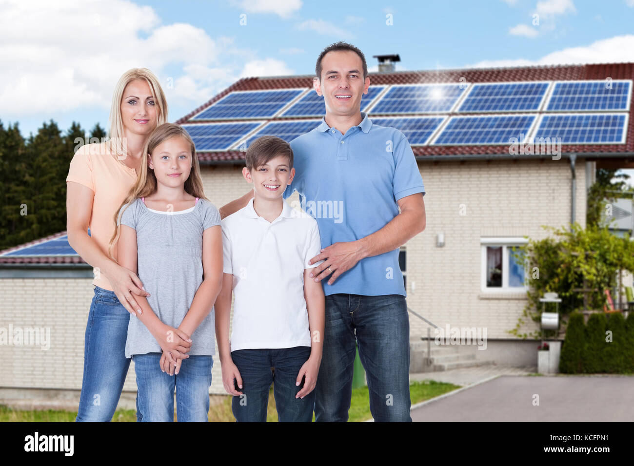 Father children solar panels hi-res stock photography and images - Alamy