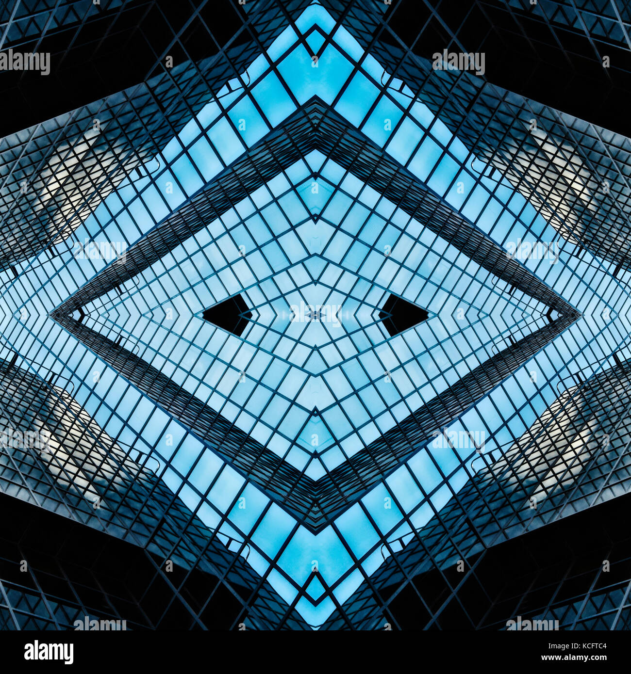 Diamond pattern in glass hi-res stock photography and images - Alamy