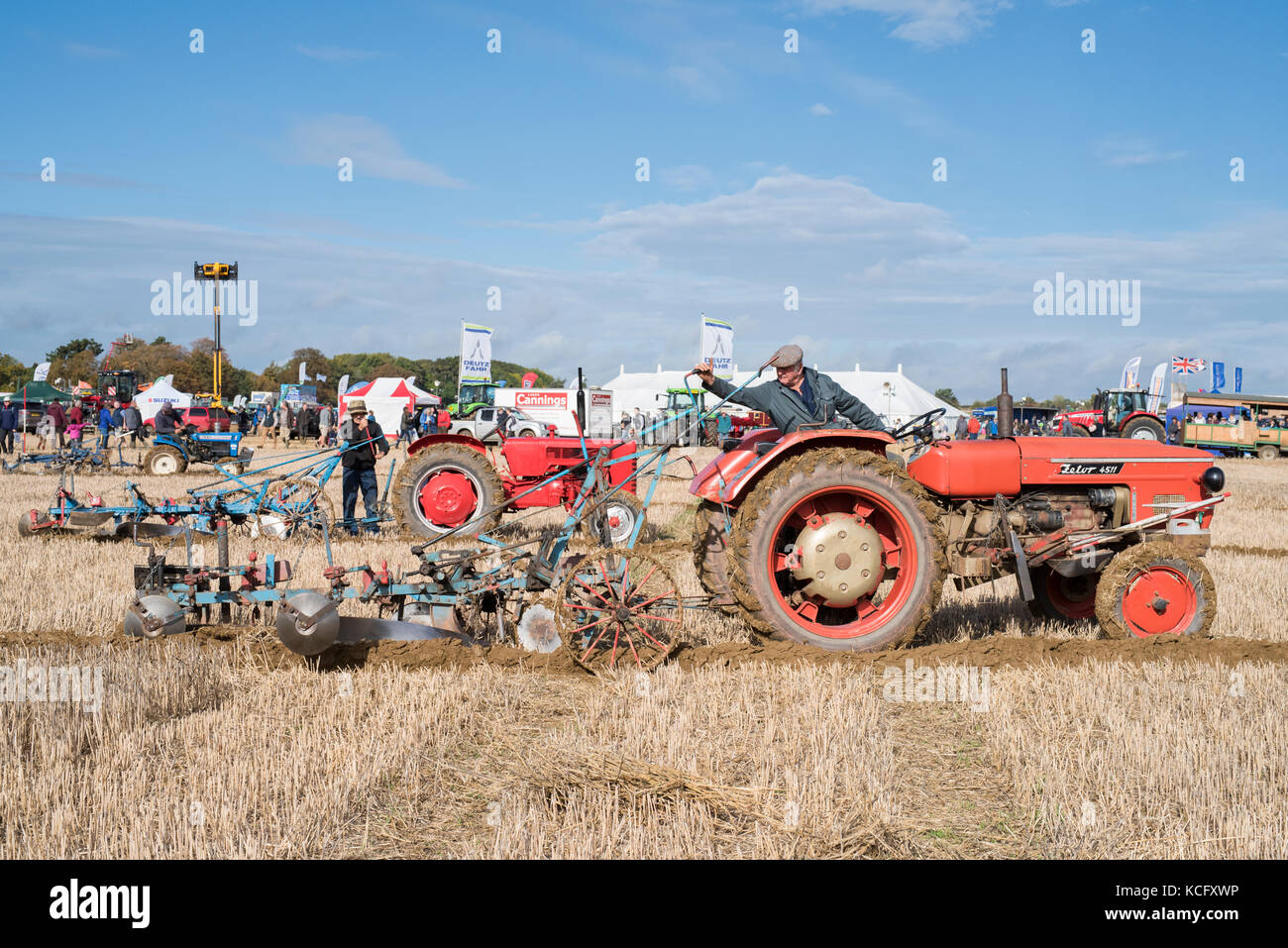 Vintage tractor ploughing competition hi-res stock photography and ...