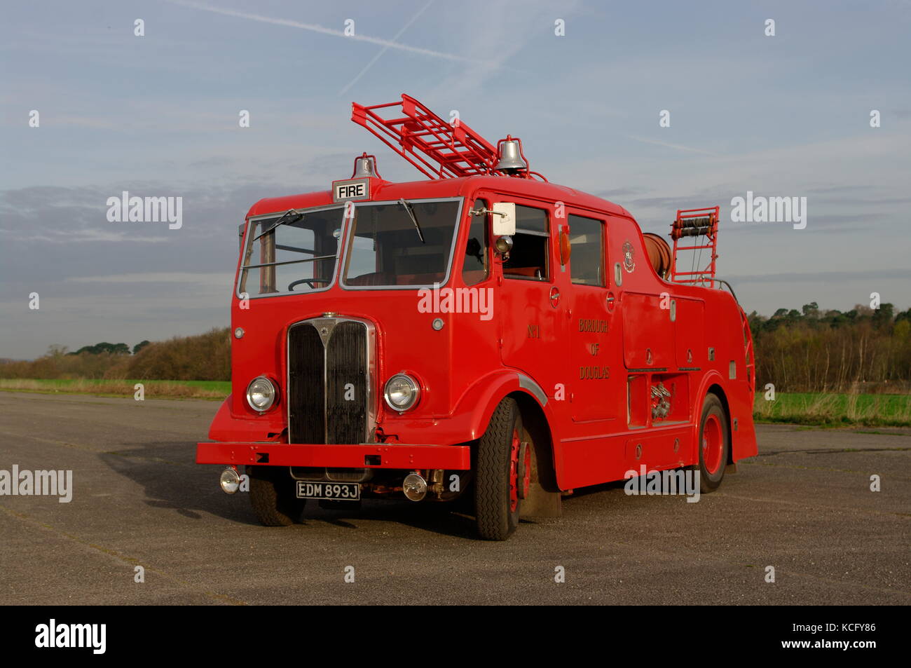 Vintage Fire Tender Stock Photos & Vintage Fire Tender Stock Images - Alamy