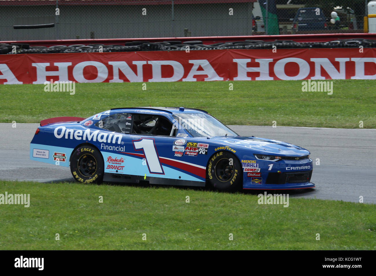 Elliot Sadler. Car 1. NASCAR XFINITY Qualifying session. Mid-Ohio ...