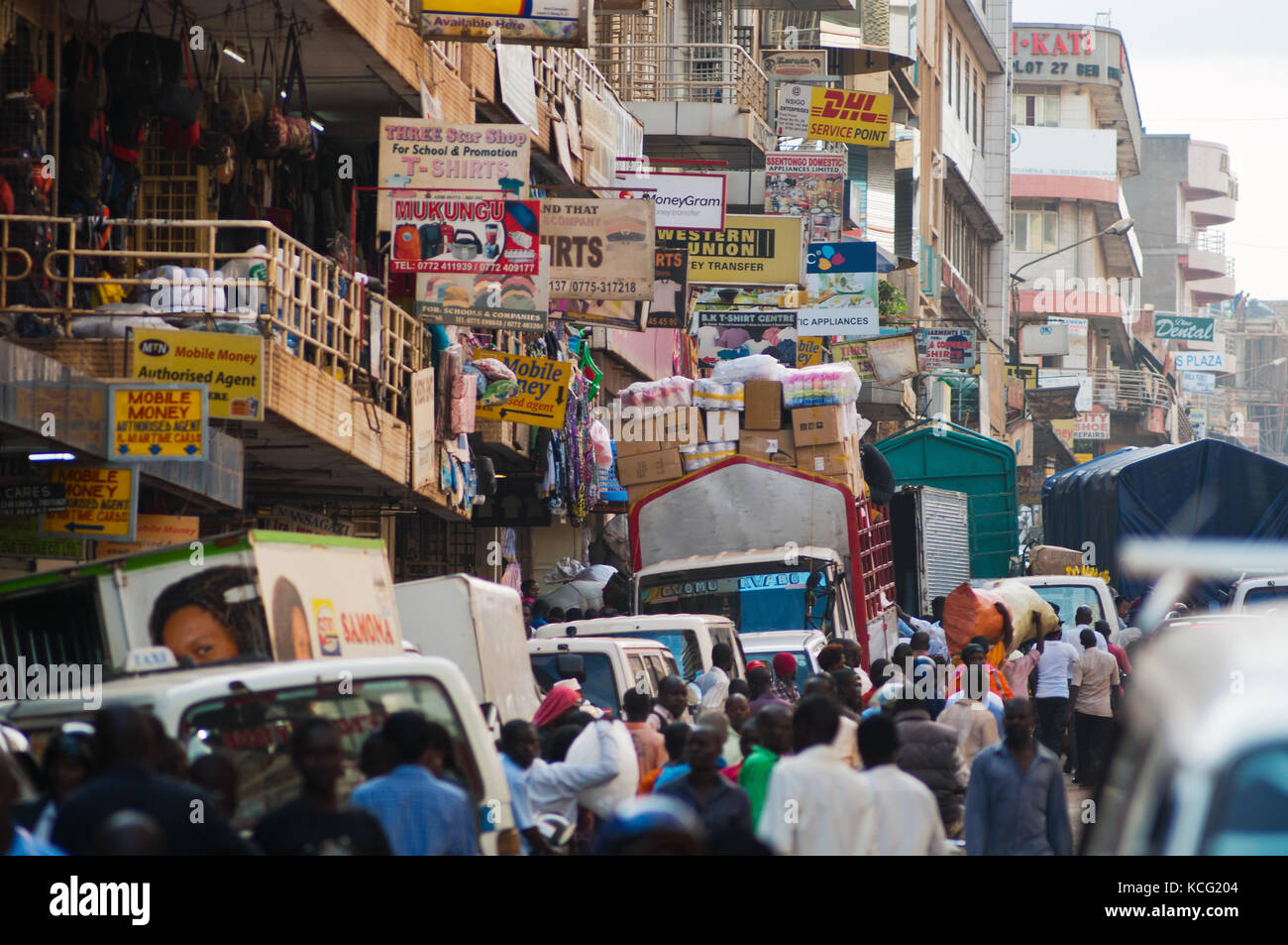Street scene with commerce, Kampala, Uganda Stock Photo - Alamy