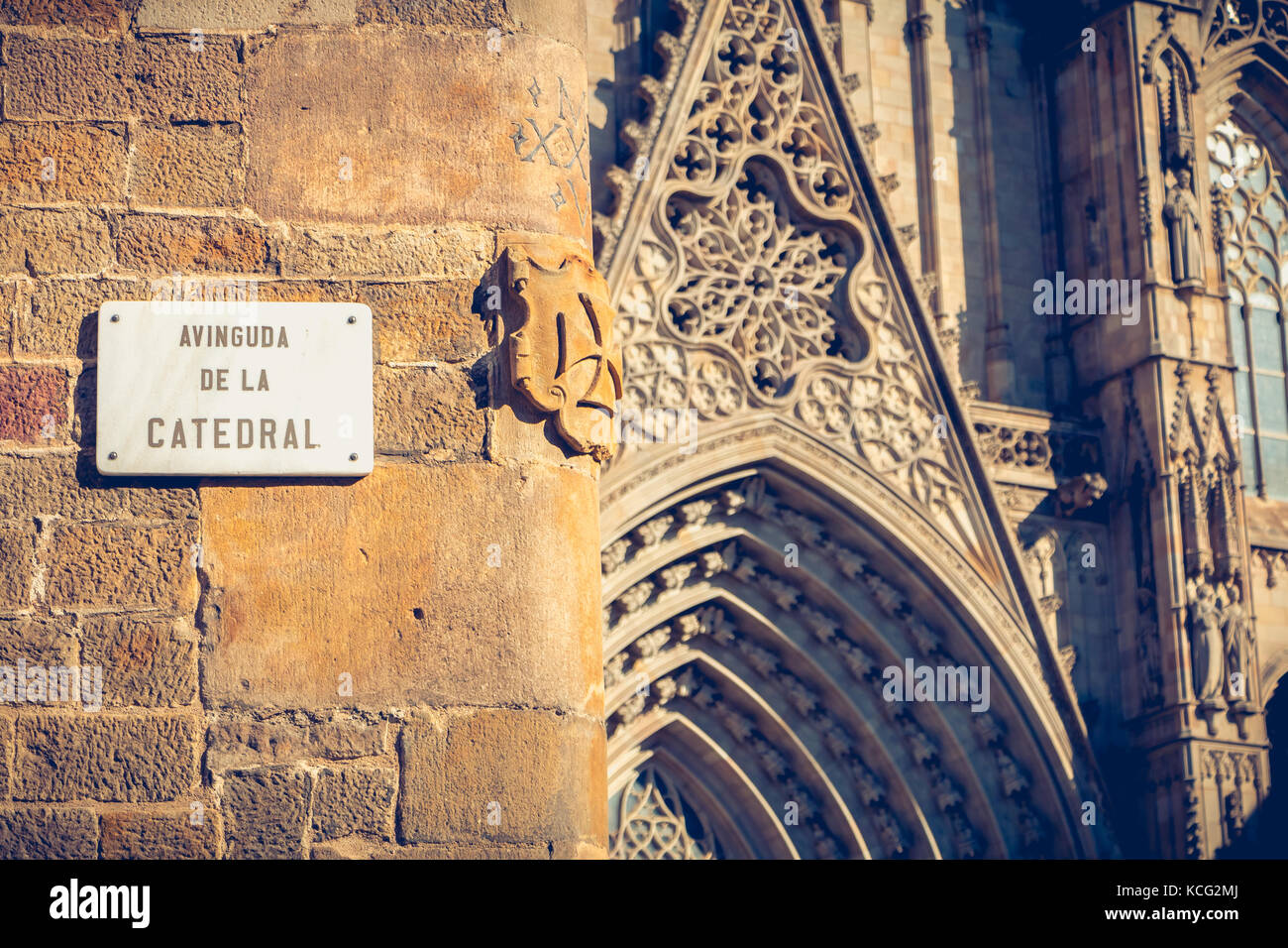 marble street sign where it is written in Spanish - Avenue of the ...