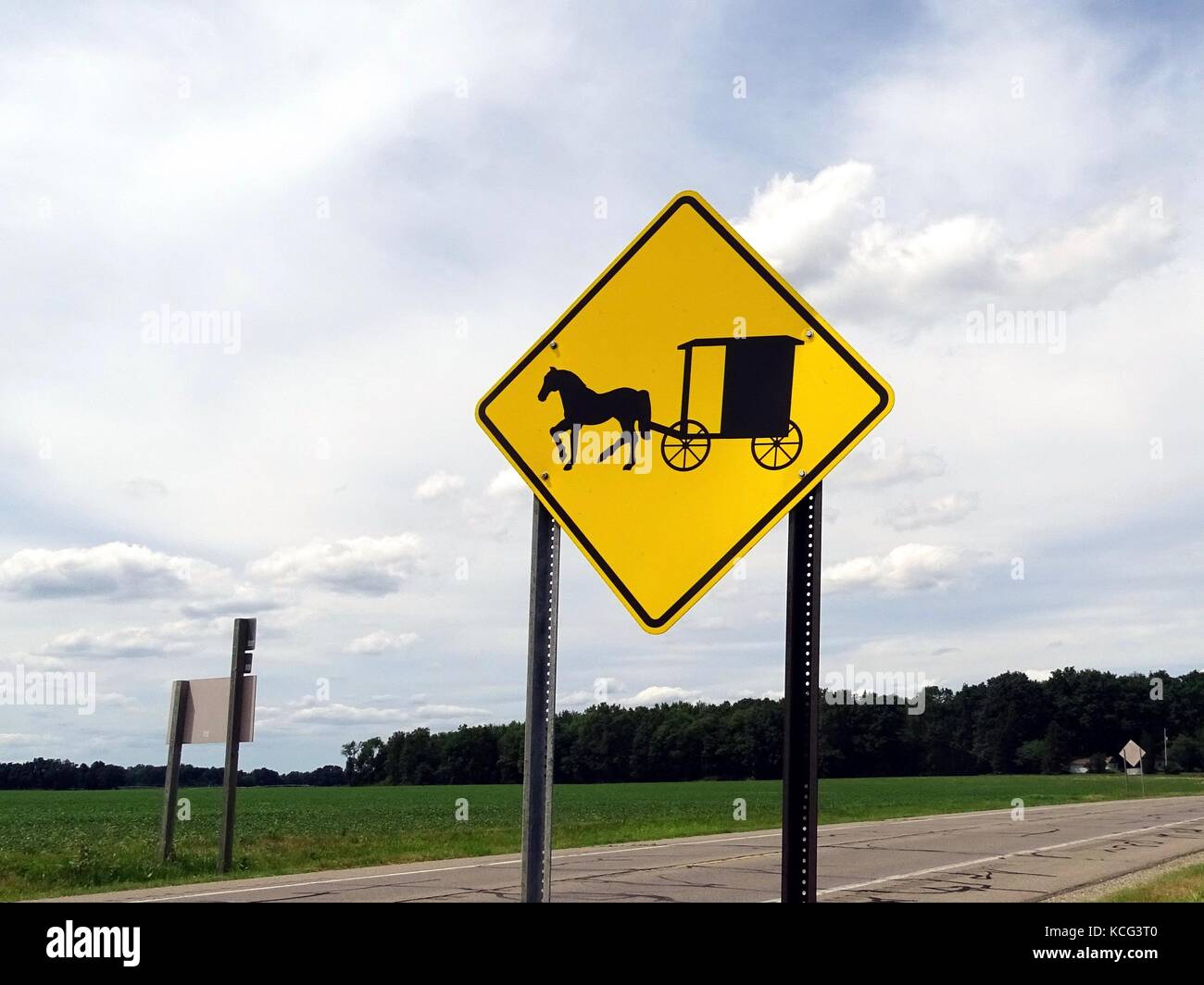 A warning sign in Michigan, USA that depicts beware Amish Buggies on ...