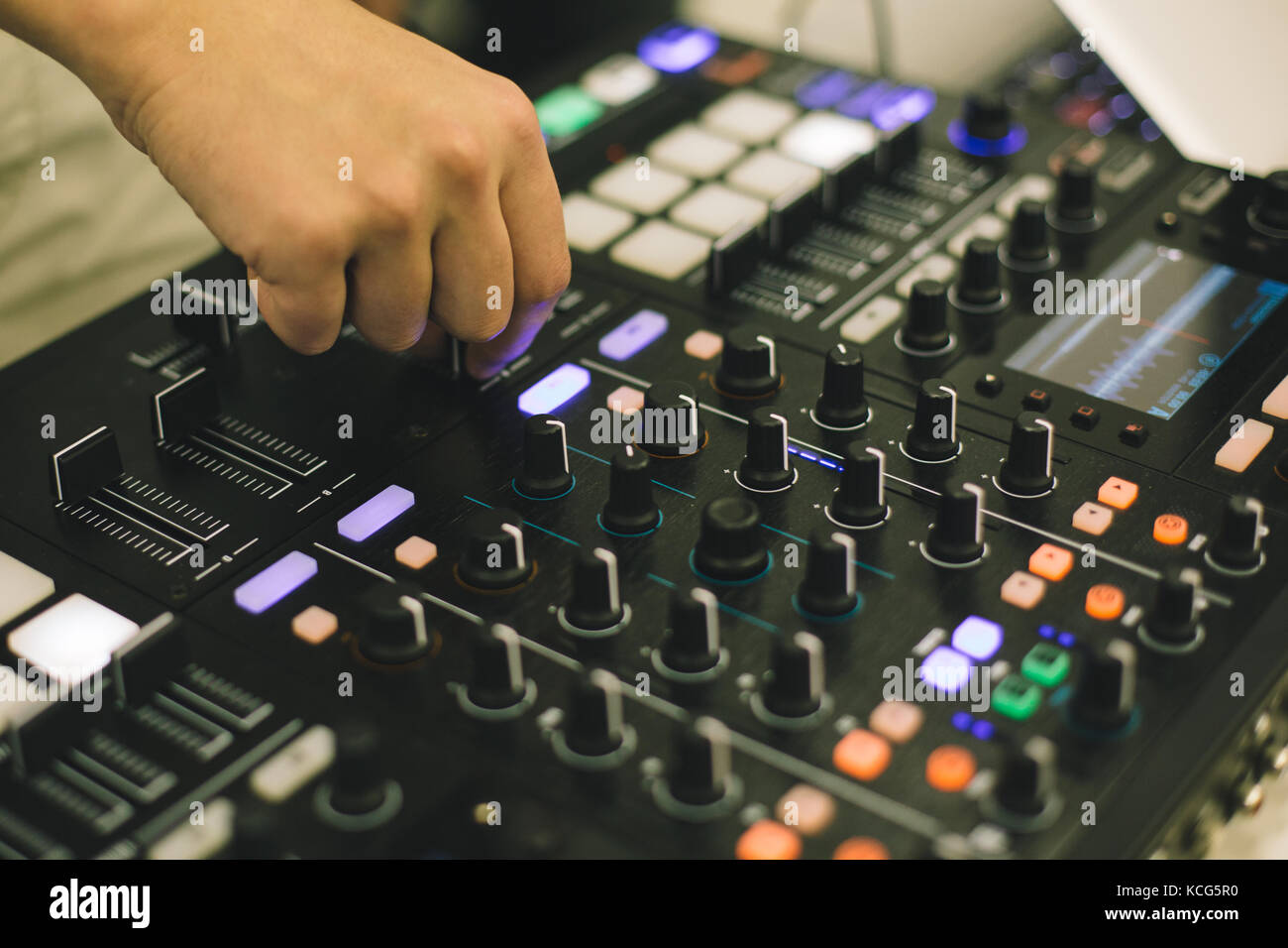 Sound control board operator hi-res stock photography and images - Alamy