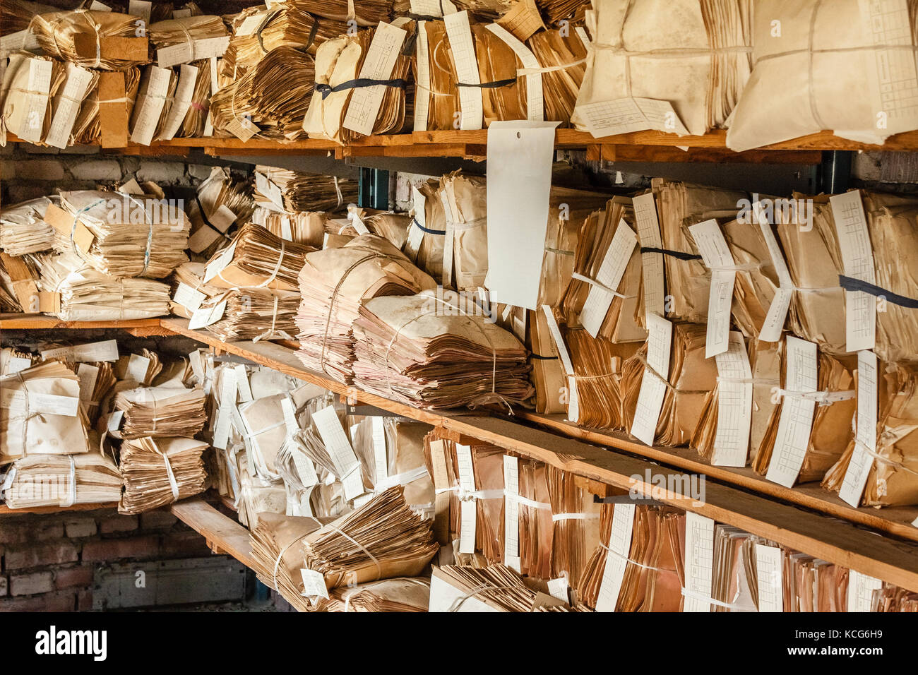 Paper waste hi-res stock photography and images - Alamy