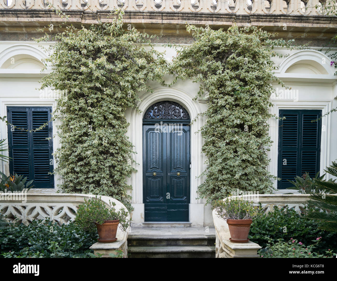 Rustic facade of a building Stock Photo - Alamy
