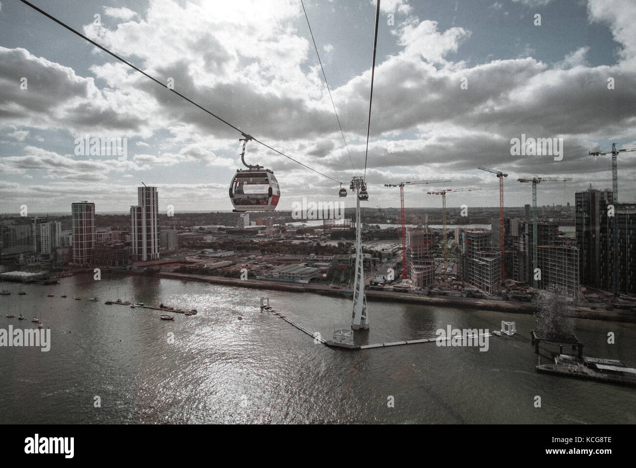 Emirates skyline view hi-res stock photography and images - Alamy